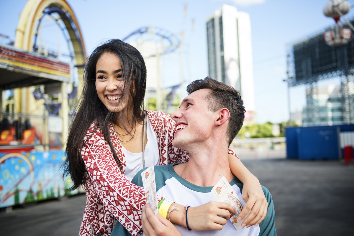 Ages 15–18 - Keep Connected